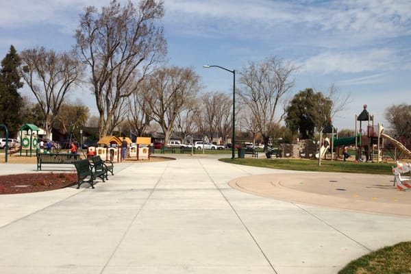 Lincoln Park - Parks - Tracy, CA - Yelp